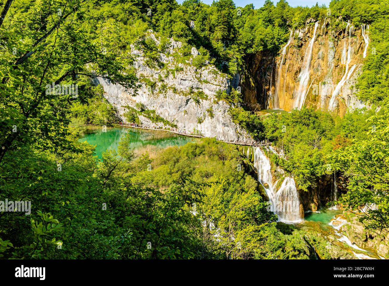 Promenade dans les lacs du parc de plitvice Banque de photographies et ...