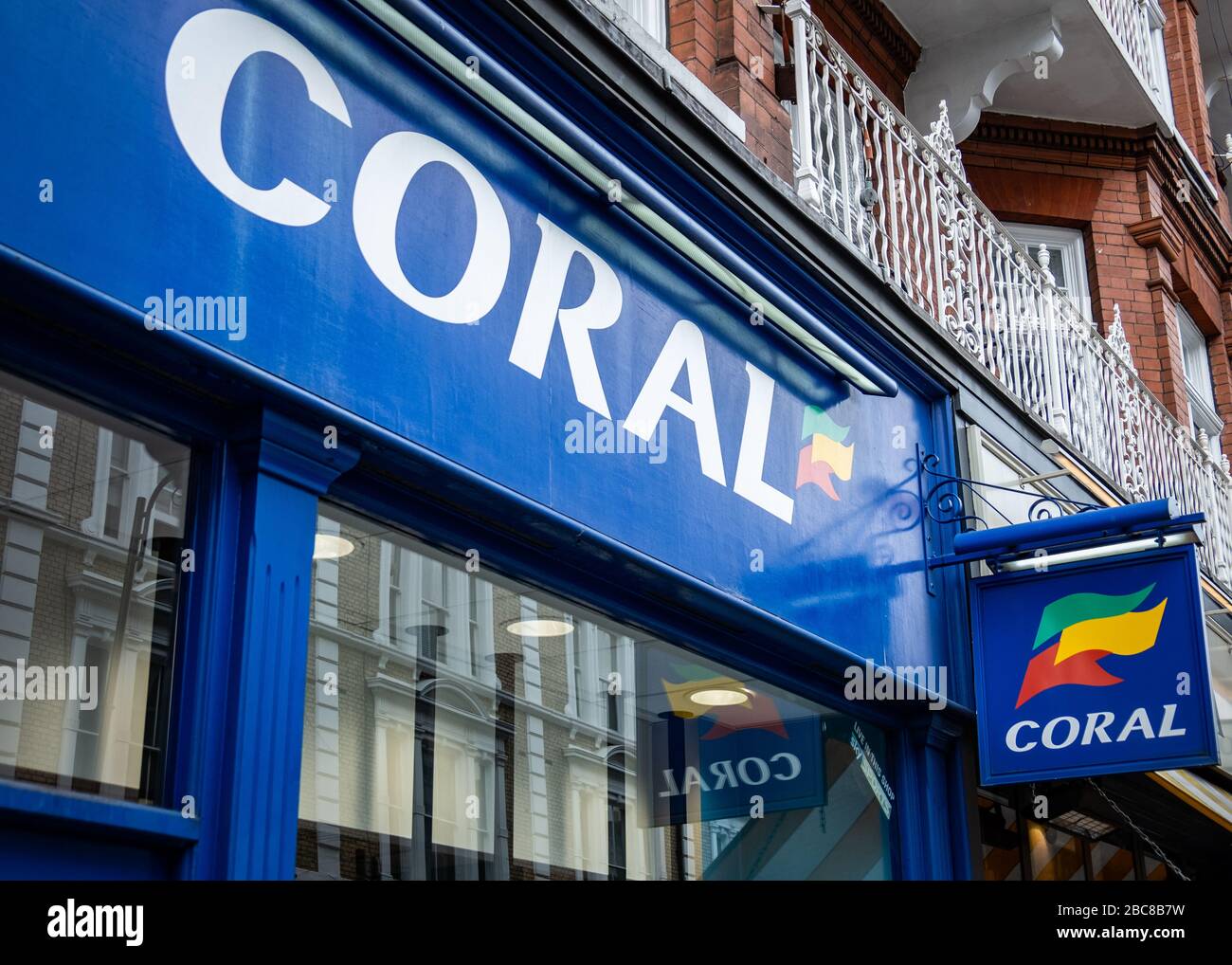 Coral logo Banque de photographies et d’images à haute résolution - Alamy