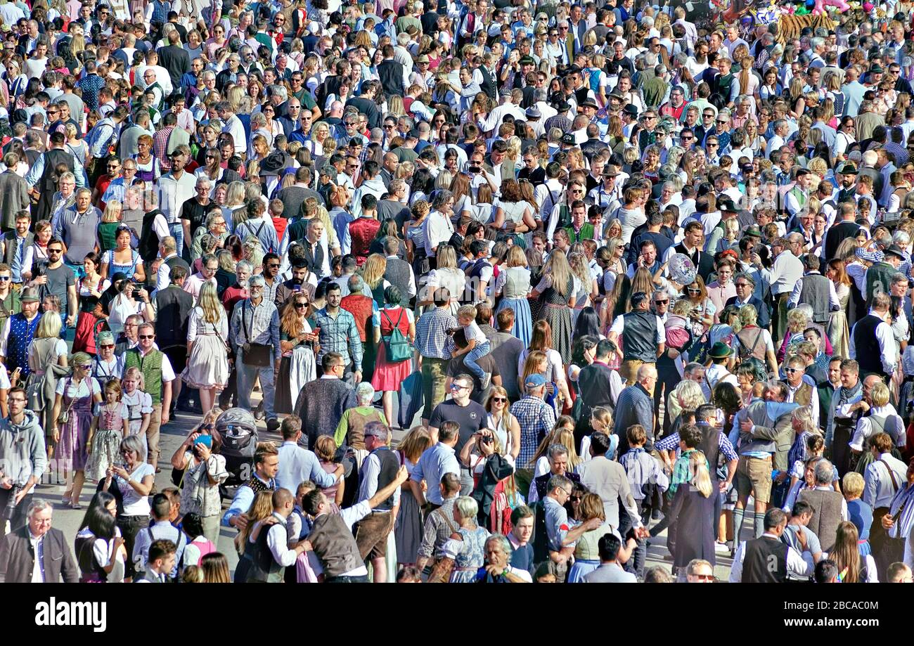 Tourisme visiteurs foules foule masses Banque de photographies et d ...