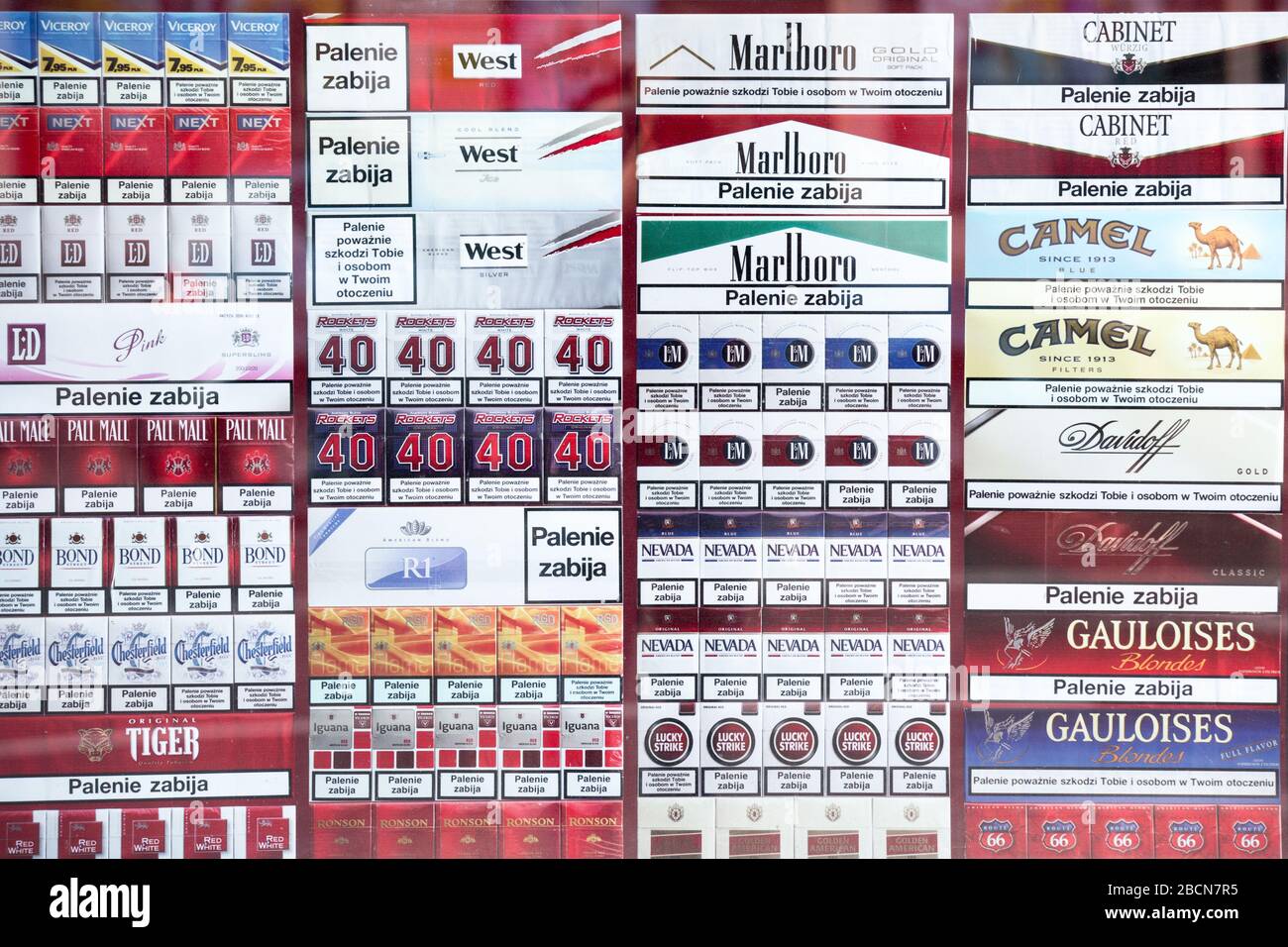 Types de cigarettes Banque de photographies et d’images à haute ...