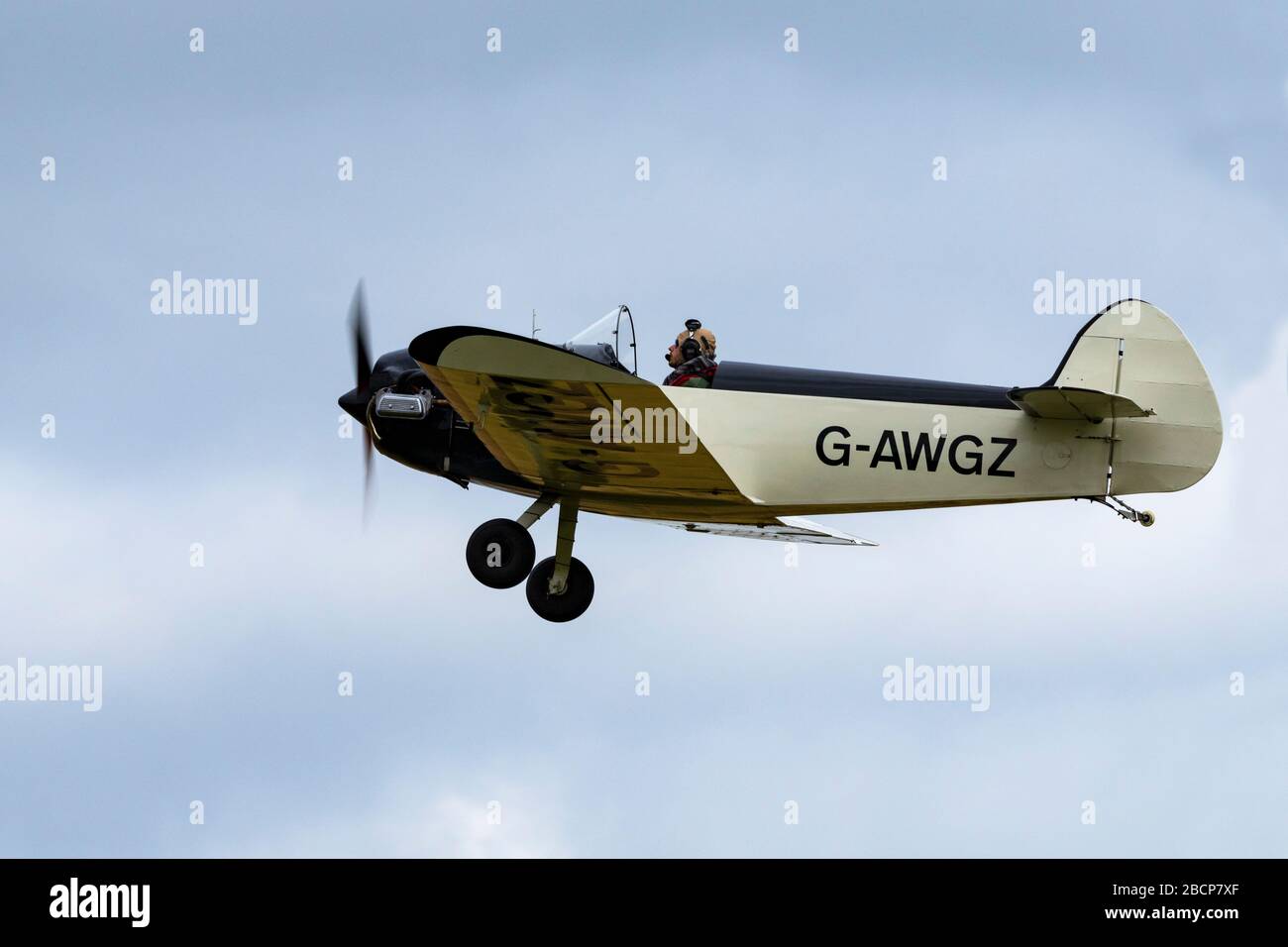 Low wing monoplane open cockpit Banque de photographies et d’images à ...