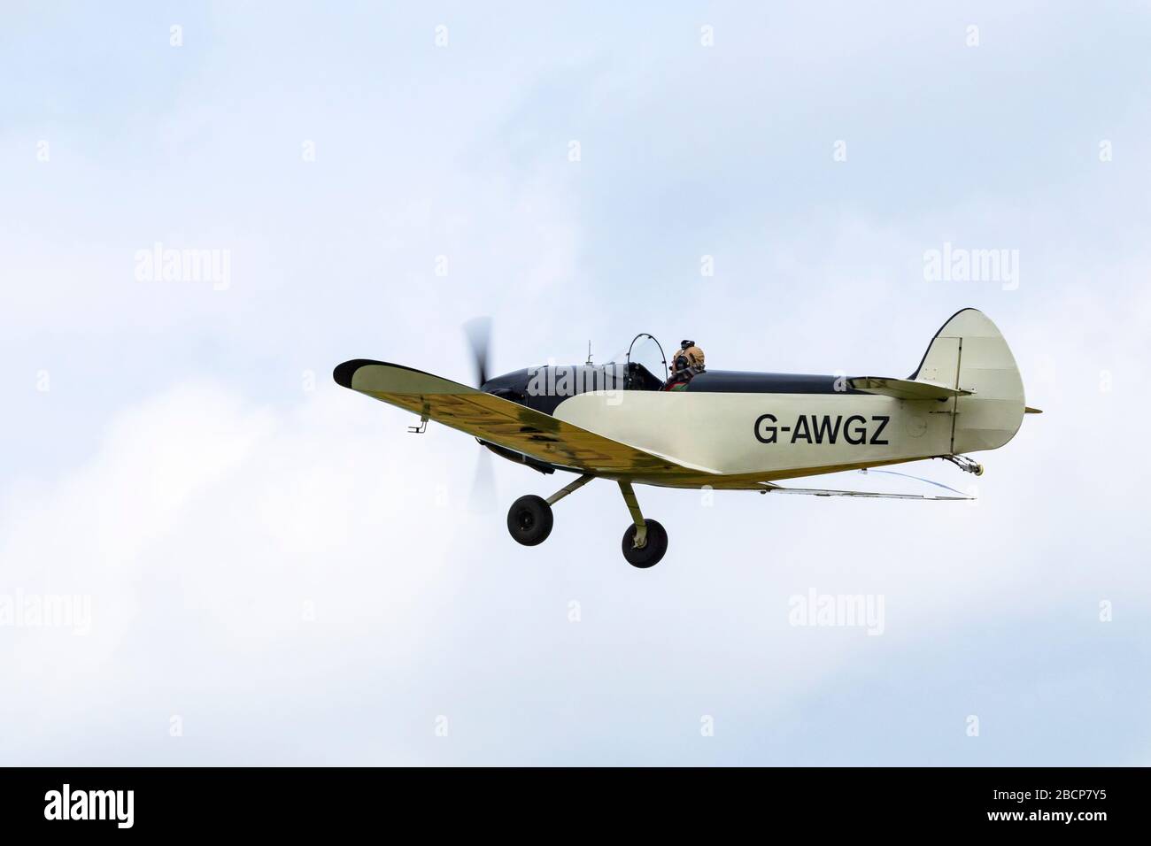 Low wing monoplane open cockpit Banque de photographies et d’images à ...
