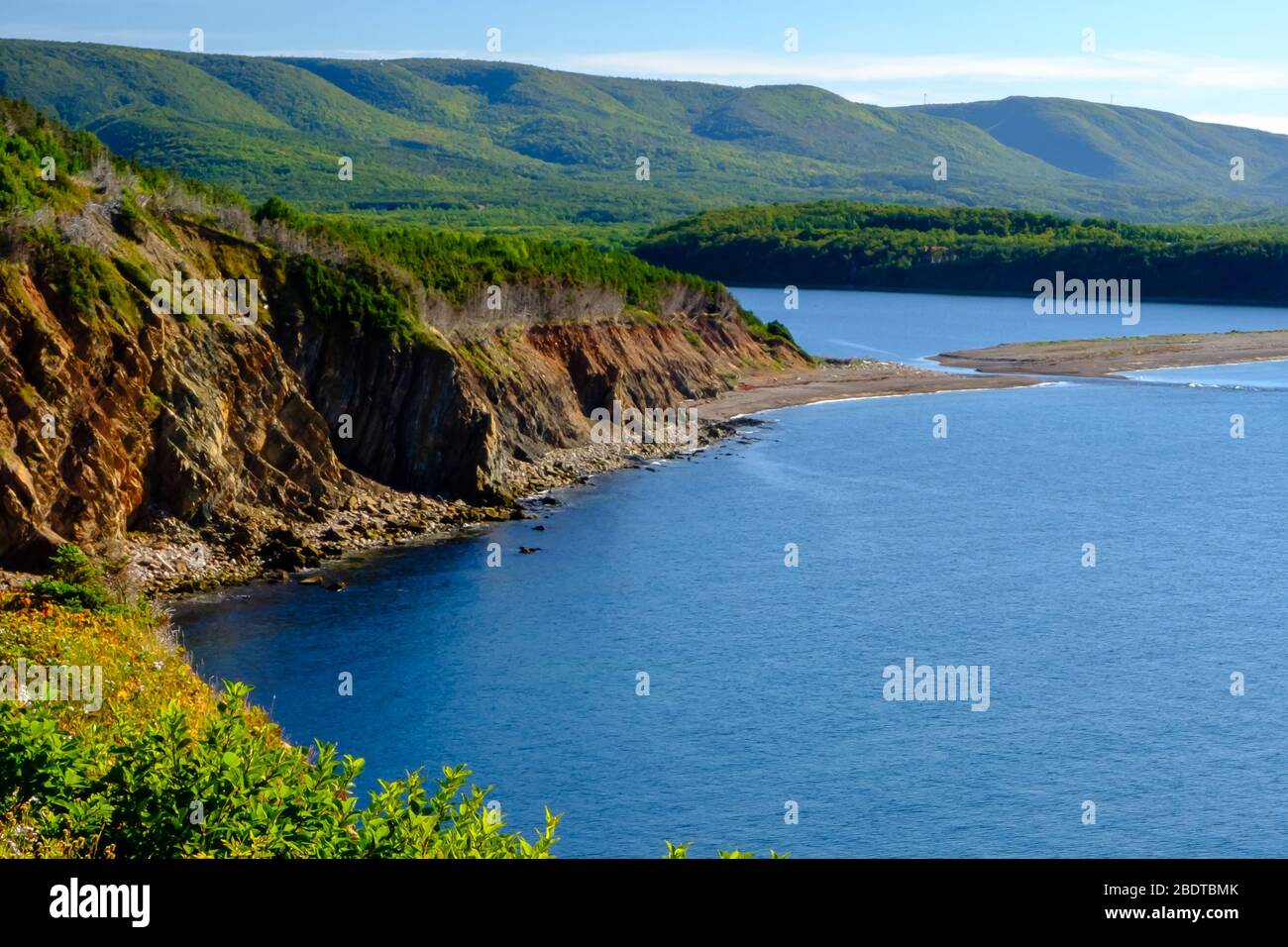 Paysage de bord de mer breton Banque de photographies et d’images à ...