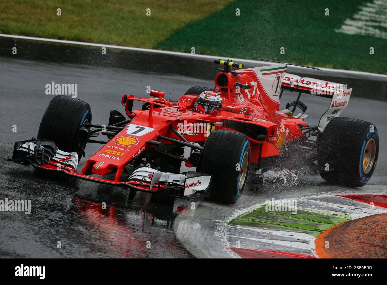 Ferrari sf70 h Banque de photographies et d’images à haute résolution ...