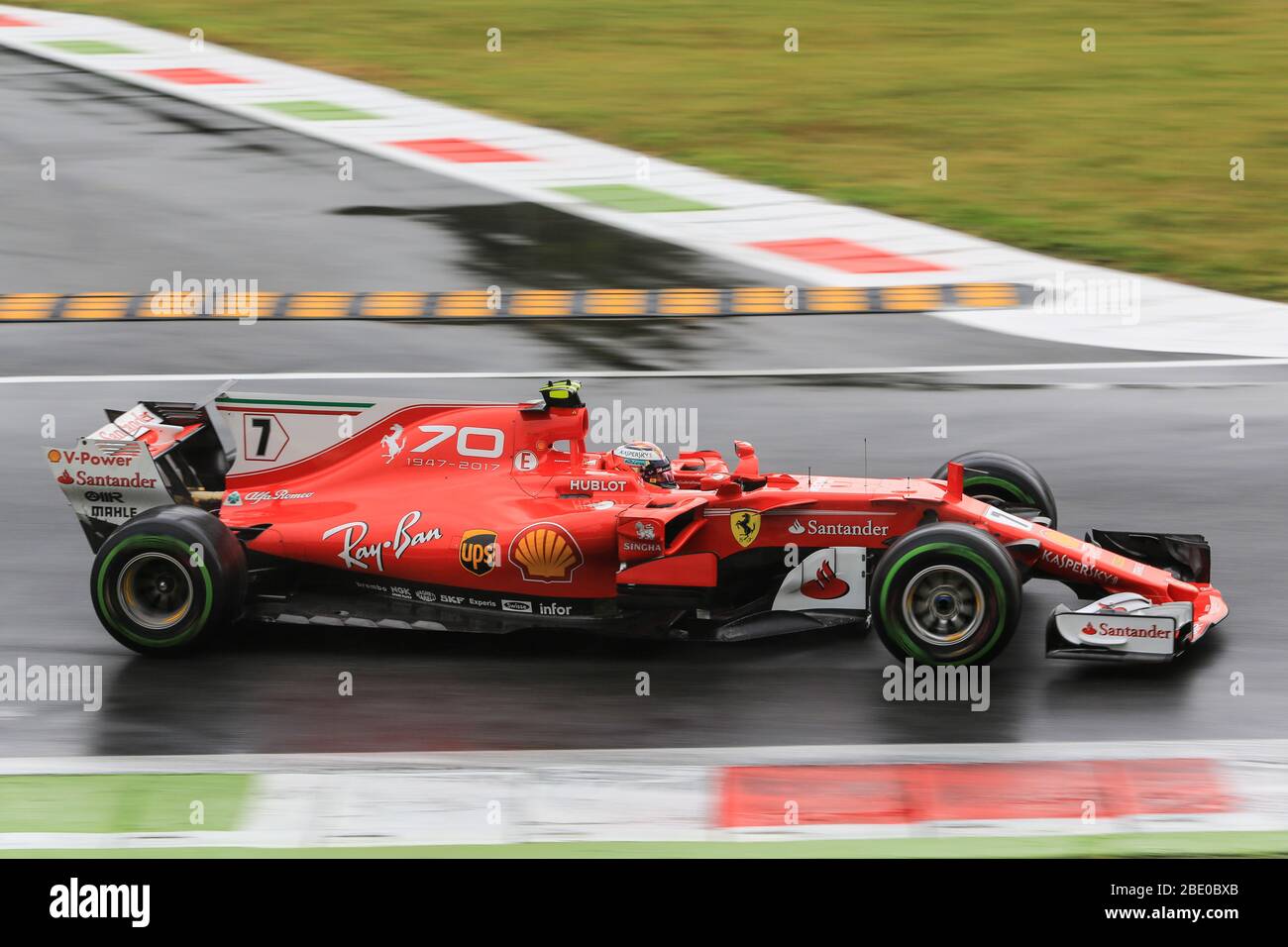 Ferrari sf70 h Banque de photographies et d’images à haute résolution ...