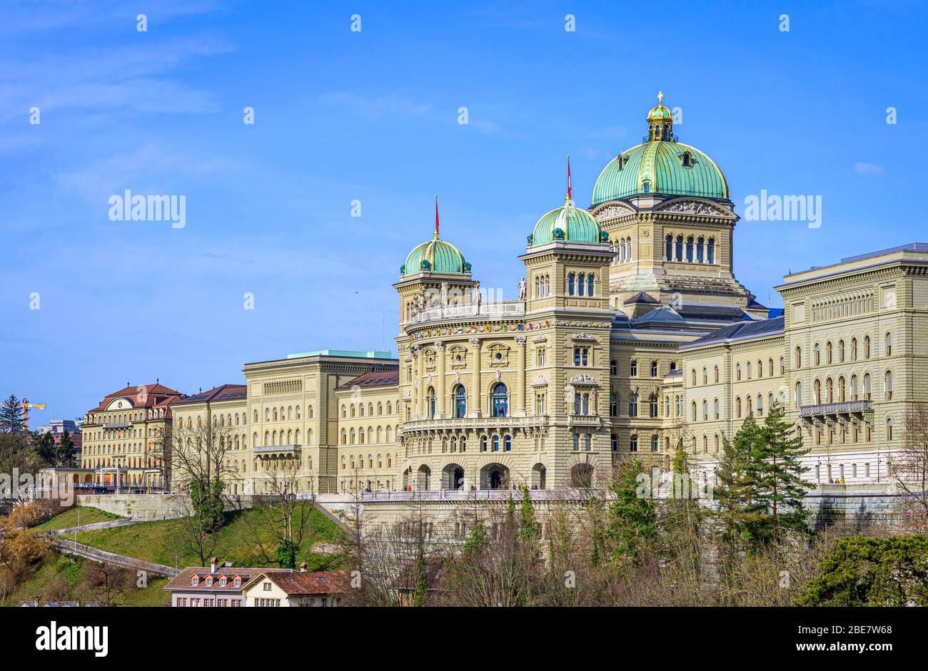 Vue du pont Kirchenfeld au Bundeshaus, Parlement, Inner City, Berne ...