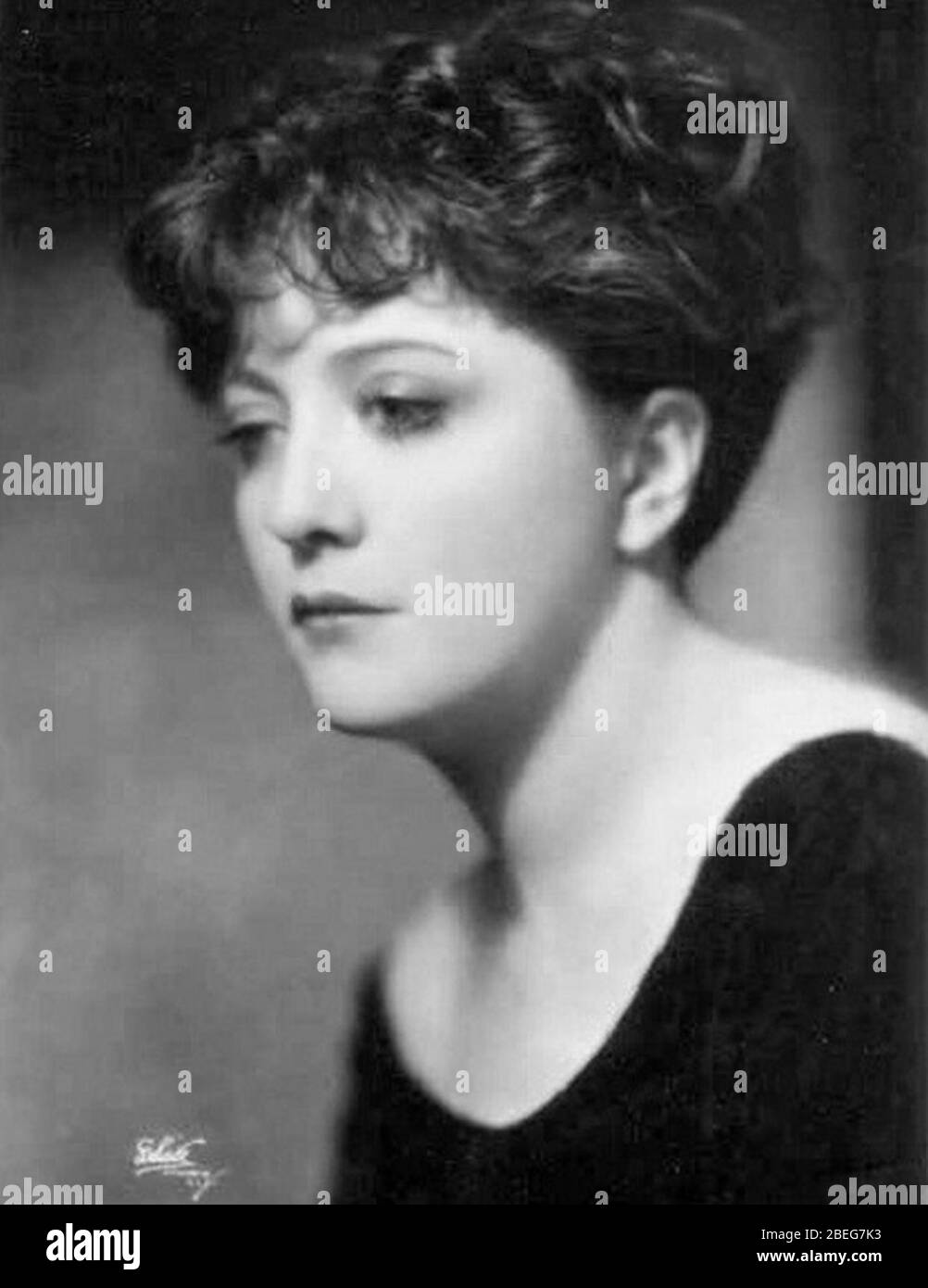 Helen morgan Banque de photographies et d’images à haute résolution - Alamy