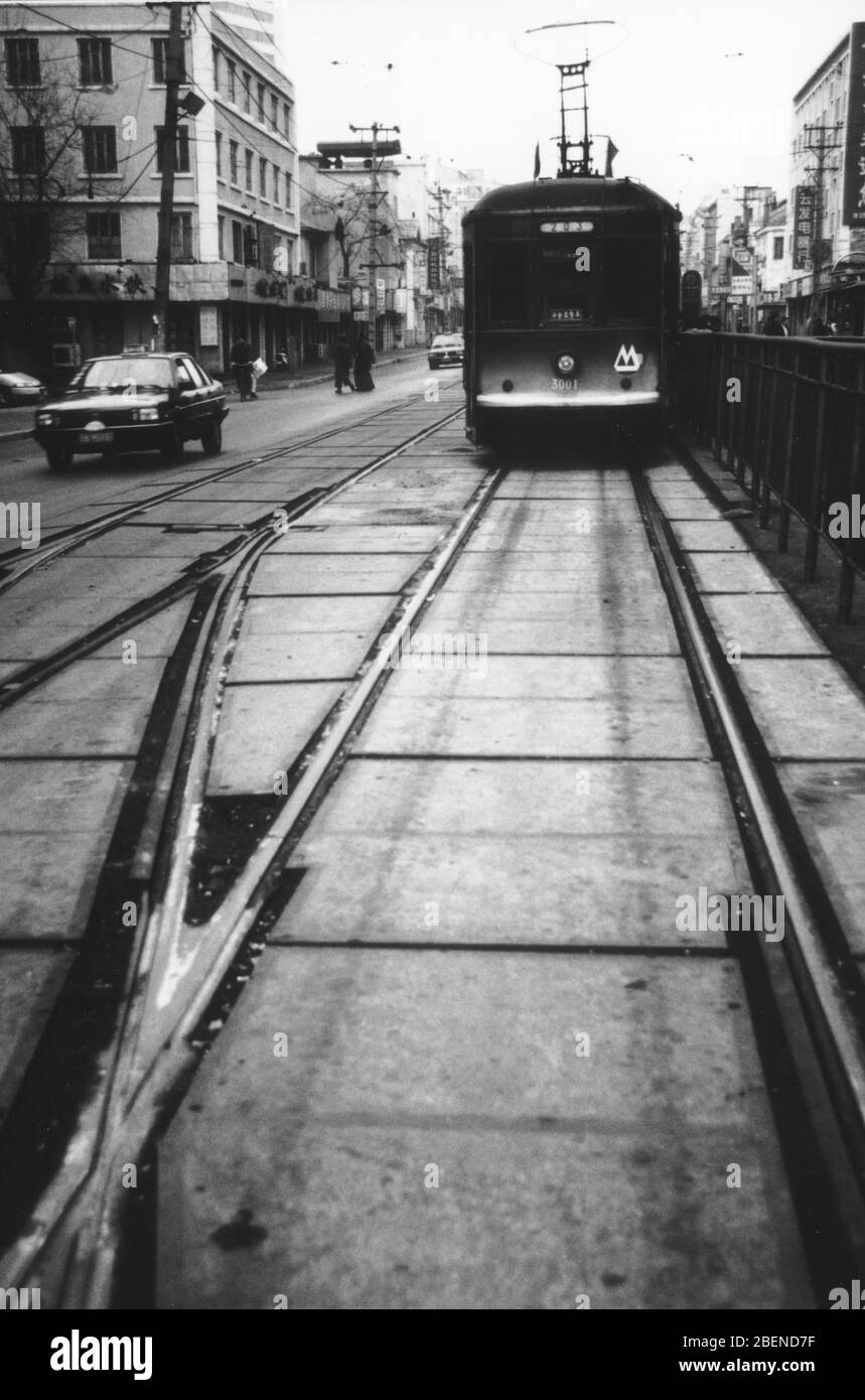 Tramway dalian Banque de photographies et d’images à haute résolution ...