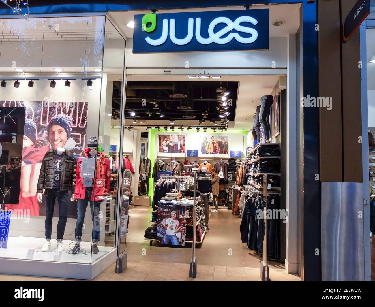 Jules logo Banque de photographies et d’images à haute résolution - Alamy
