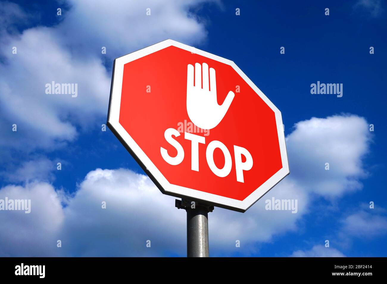 Panneau stop, main Photo Stock - Alamy