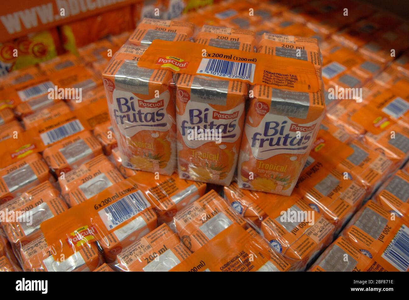 Jus de lait Banque de photographies et d’images à haute résolution - Alamy