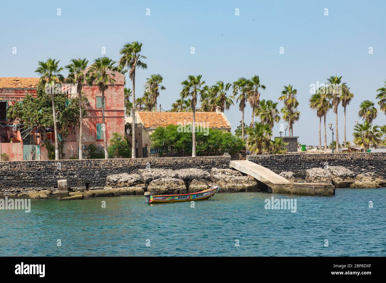 Architecture colonial senegal africa Banque de photographies et d ...