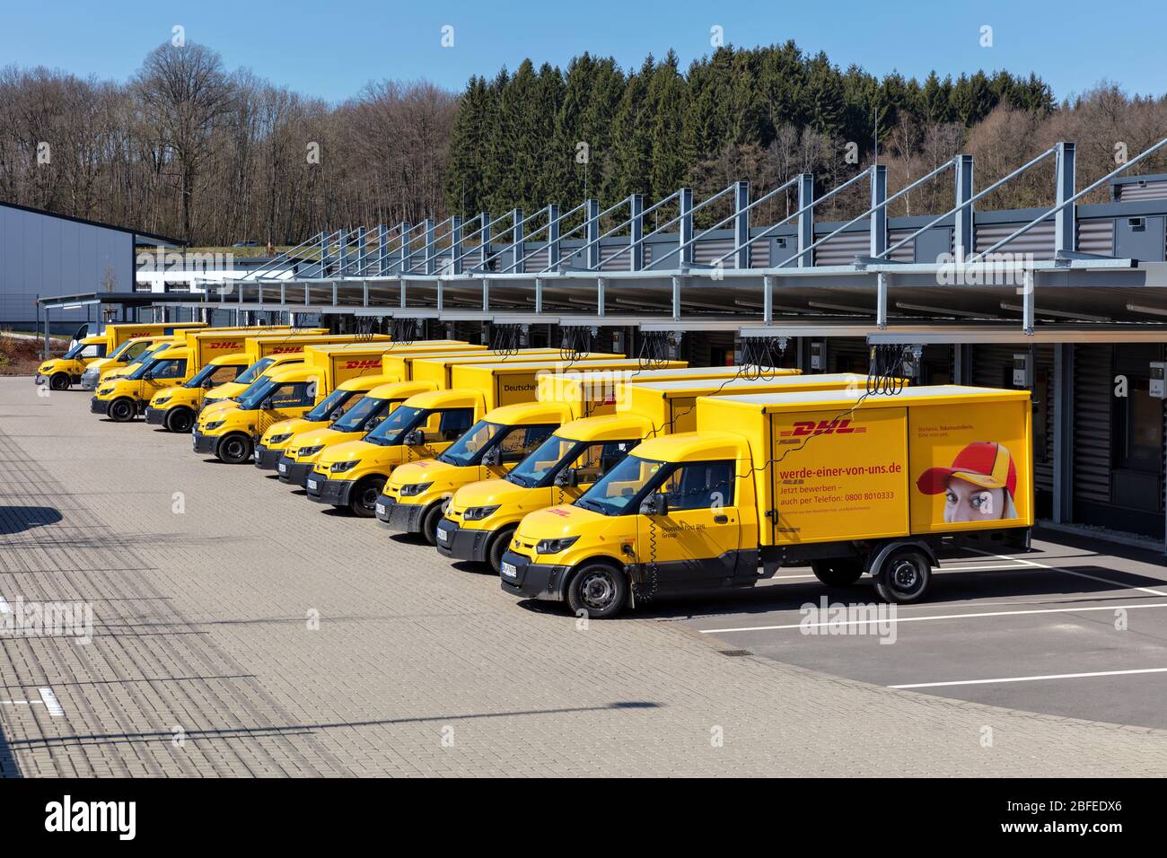 Dhl depot Banque de photographies et d’images à haute résolution - Alamy