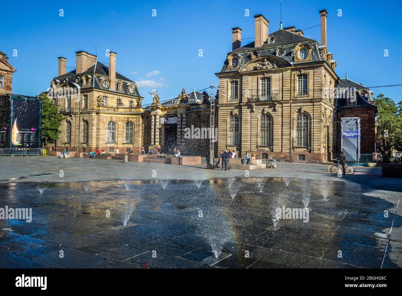 Ancien palais des cardinaux Banque de photographies et d’images à haute ...