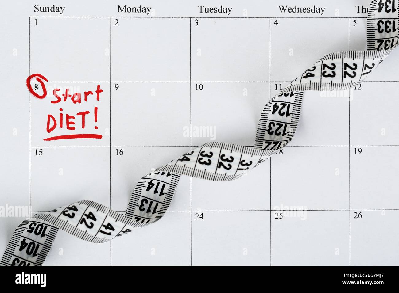 Calendrier papier avec poids Banque de photographies et d’images à ...