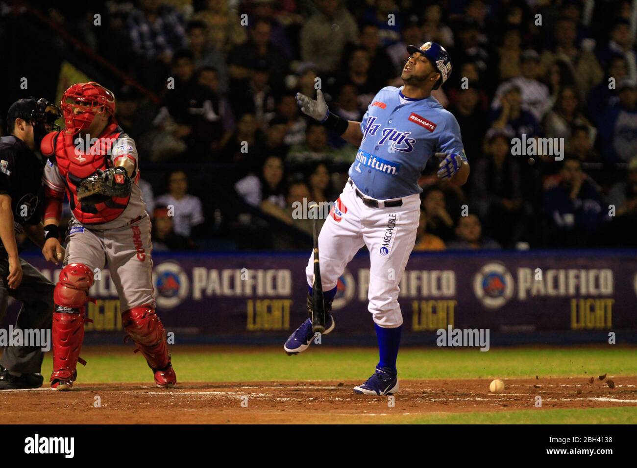 Estadio tomas oroz gaytan Banque de photographies et d’images à haute ...