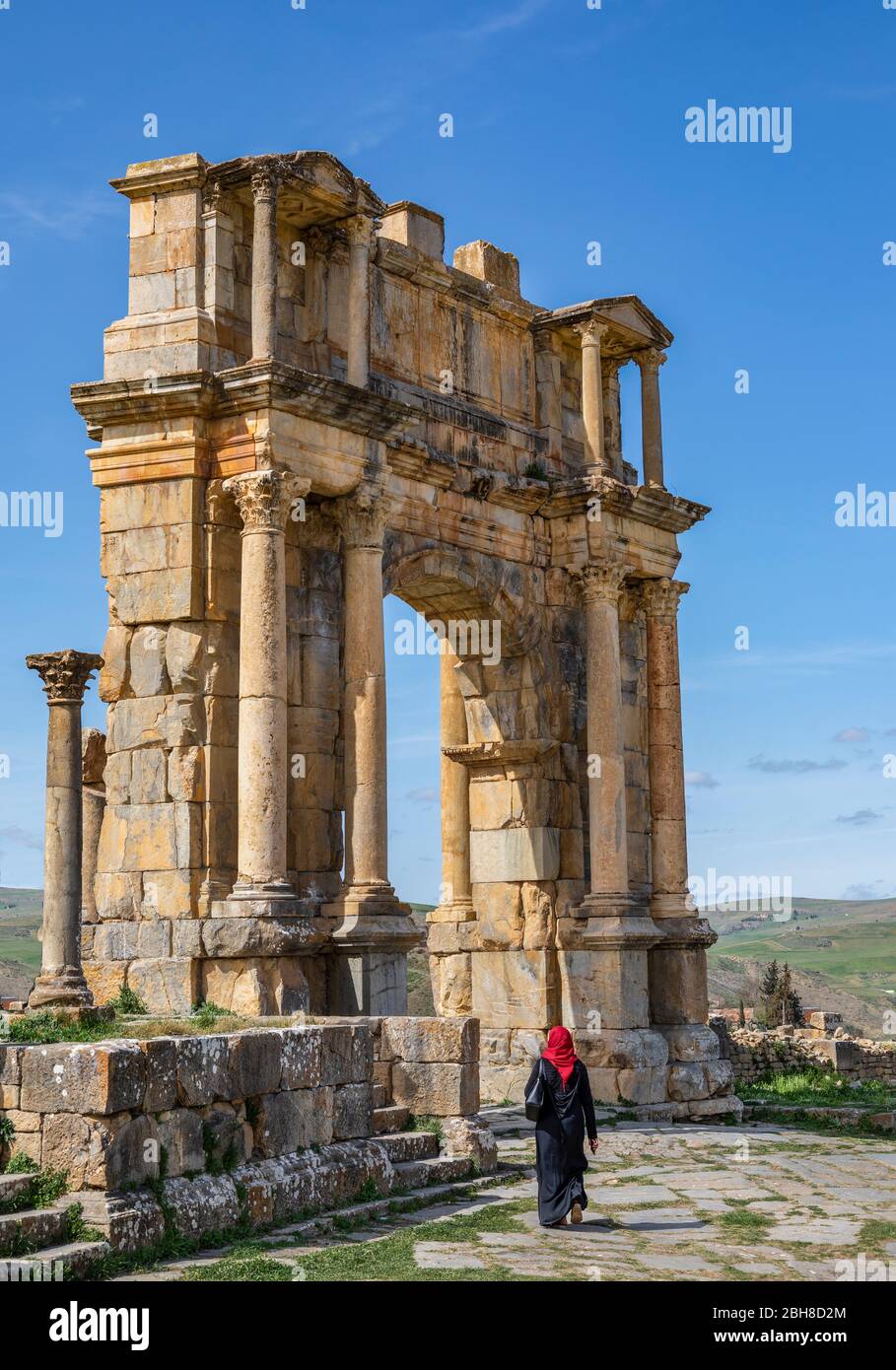 Ruines romaines de la ville de djemila Banque de photographies et d ...