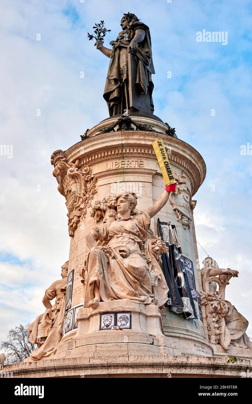 Place de la République à Paris, Statue de la République Photo Stock - Alamy