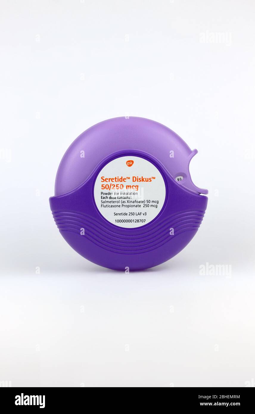 Inhaler Seretide Banque d'image et photos - Alamy