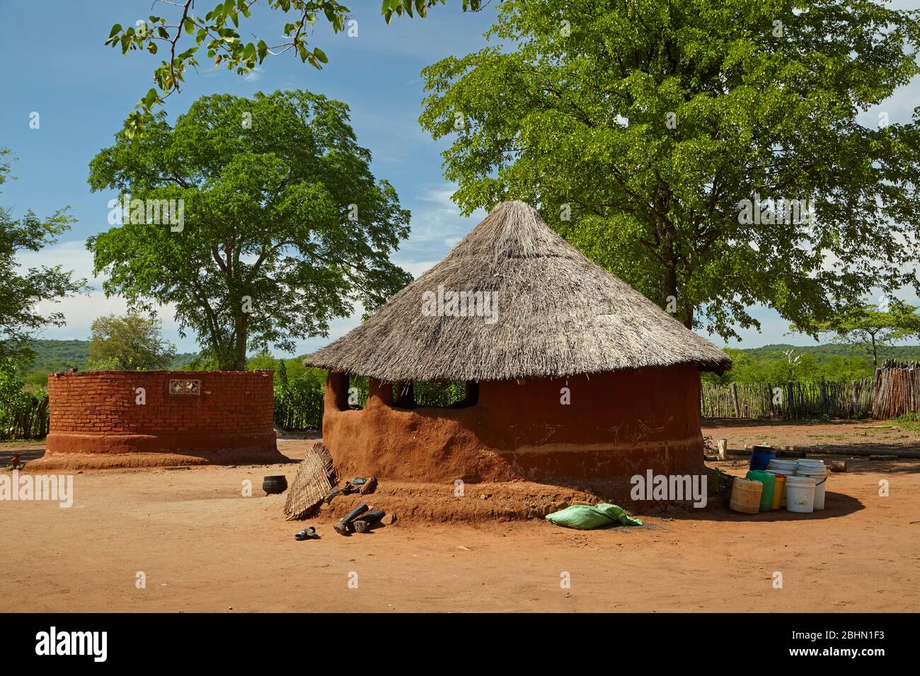 Maisons africaines Banque de photographies et d’images à haute résolution - Alamy