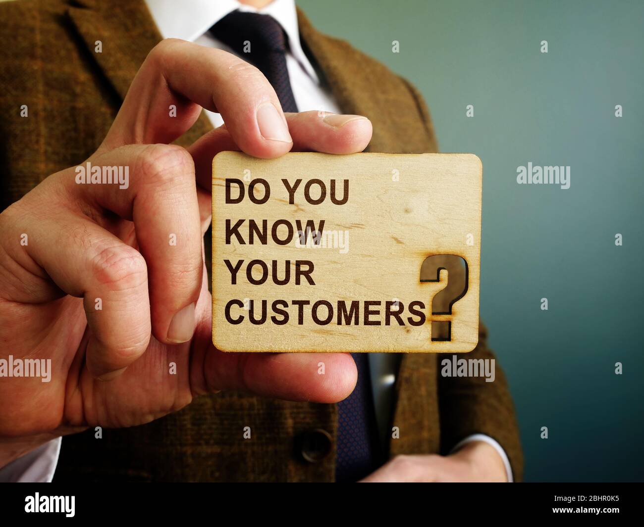 Connaissez-vous la question de vos clients sur la plaque Photo Stock ... Connaissez-vous la question de vos clients sur la plaque Photo Stock ...