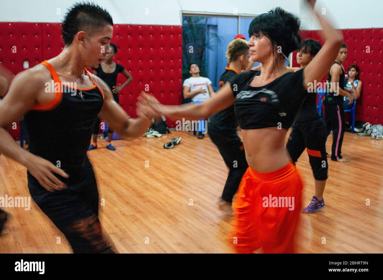 Swing latino Banque de photographies et d’images à haute résolution - Alamy