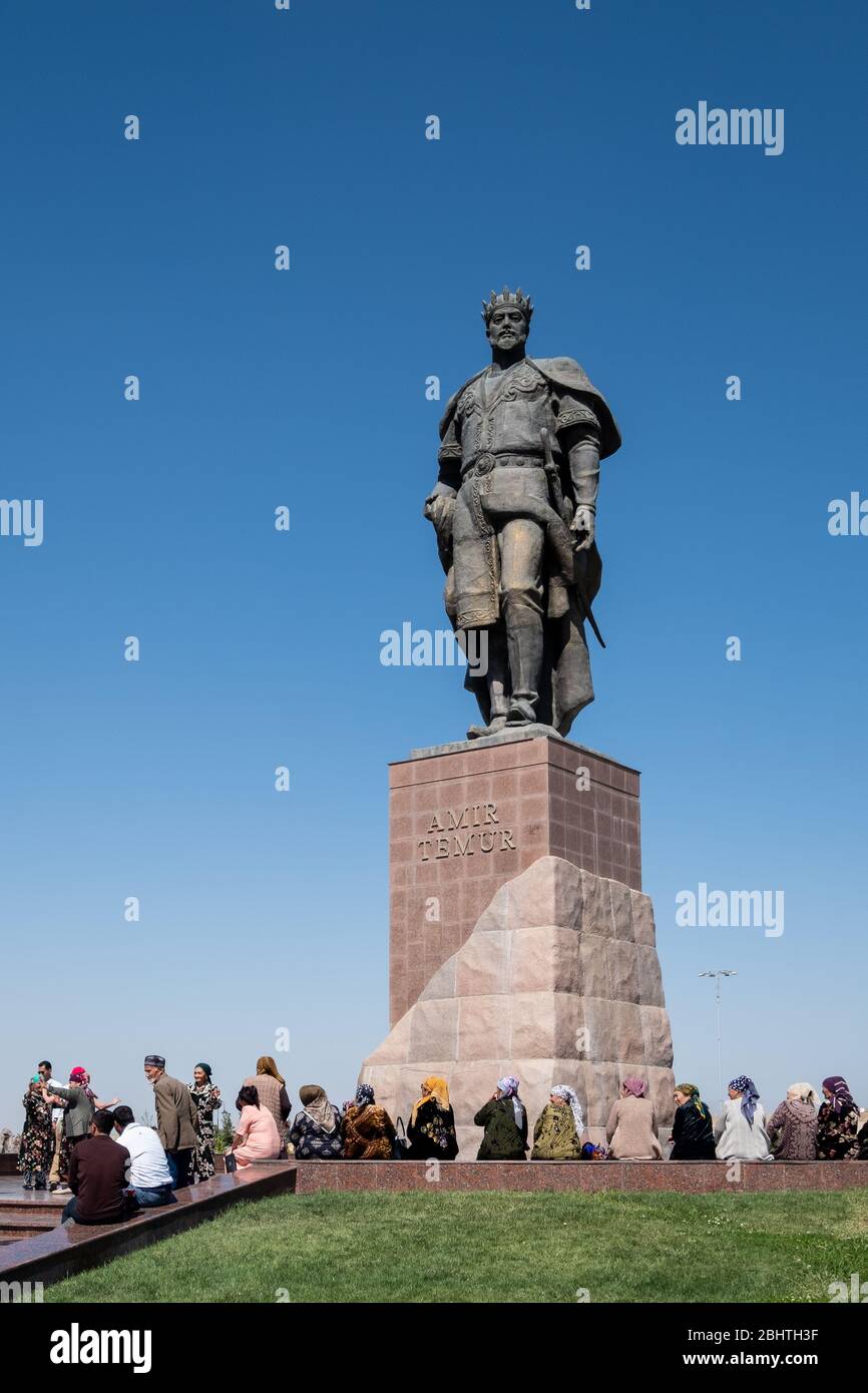 Statue of amir temur Banque de photographies et d’images à haute ...