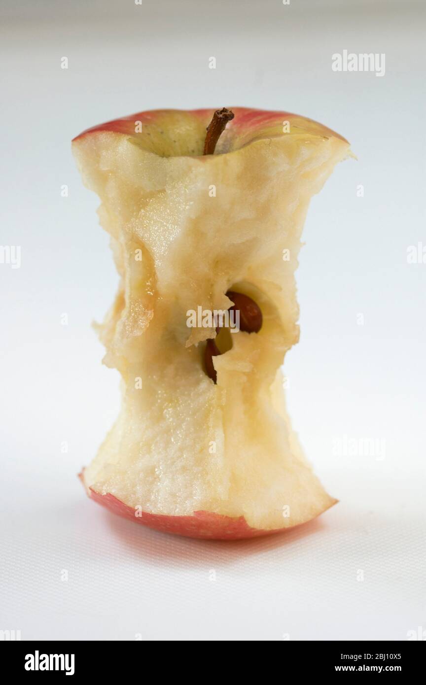 Apple core Banque de photographies et d’images à haute résolution - Alamy