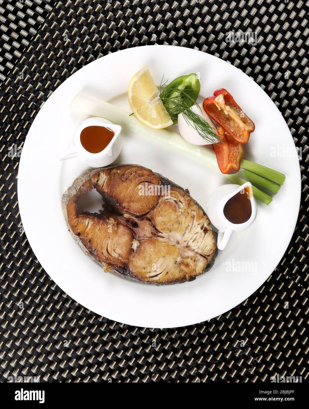 Poisson cuit au sel Banque de photographies et d’images à haute ...