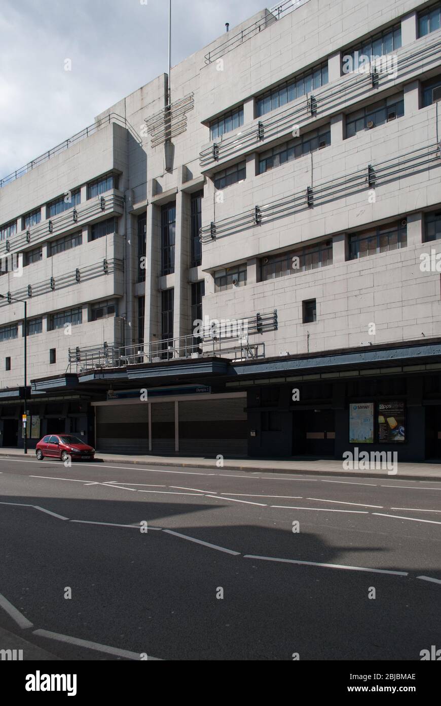 Joseph emberton Banque de photographies et d’images à haute résolution ...