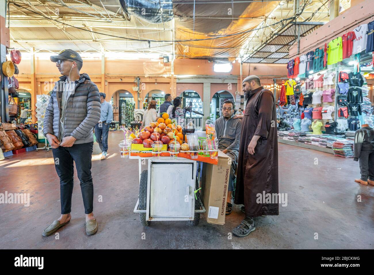 Souk agadir Banque de photographies et d’images à haute résolution - Alamy