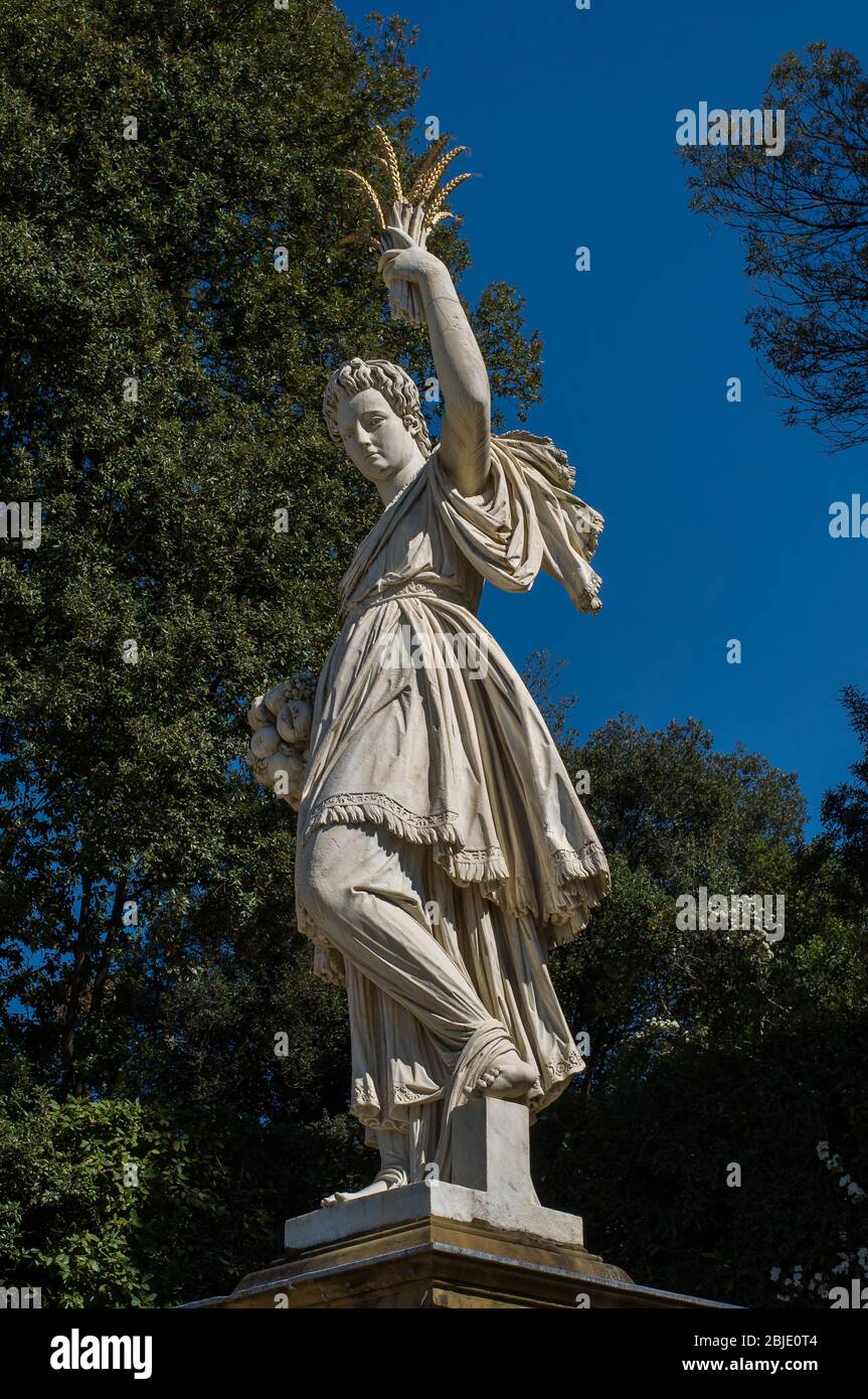 Demeter statue sculpture Banque de photographies et d’images à haute ...