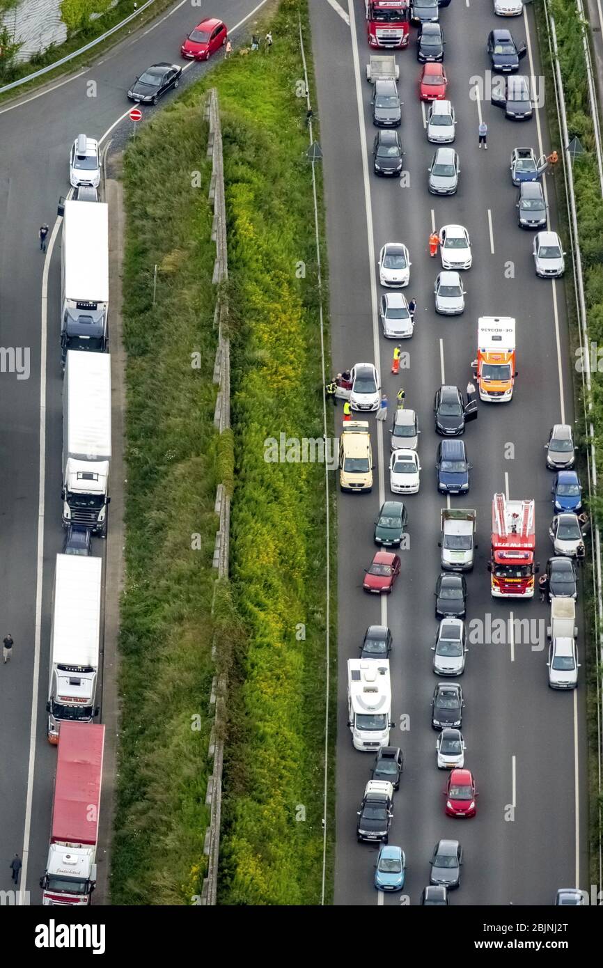 Parking par autoroute Banque de photographies et d’images à haute ...