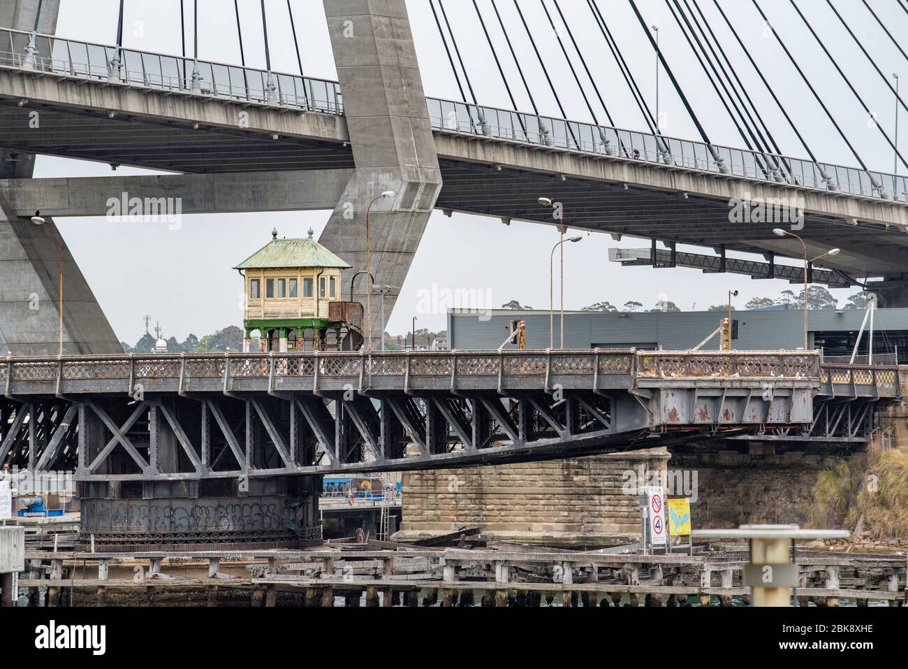Le pont original de Glebe Island, Allan Truss Bridge, est maintenant ...