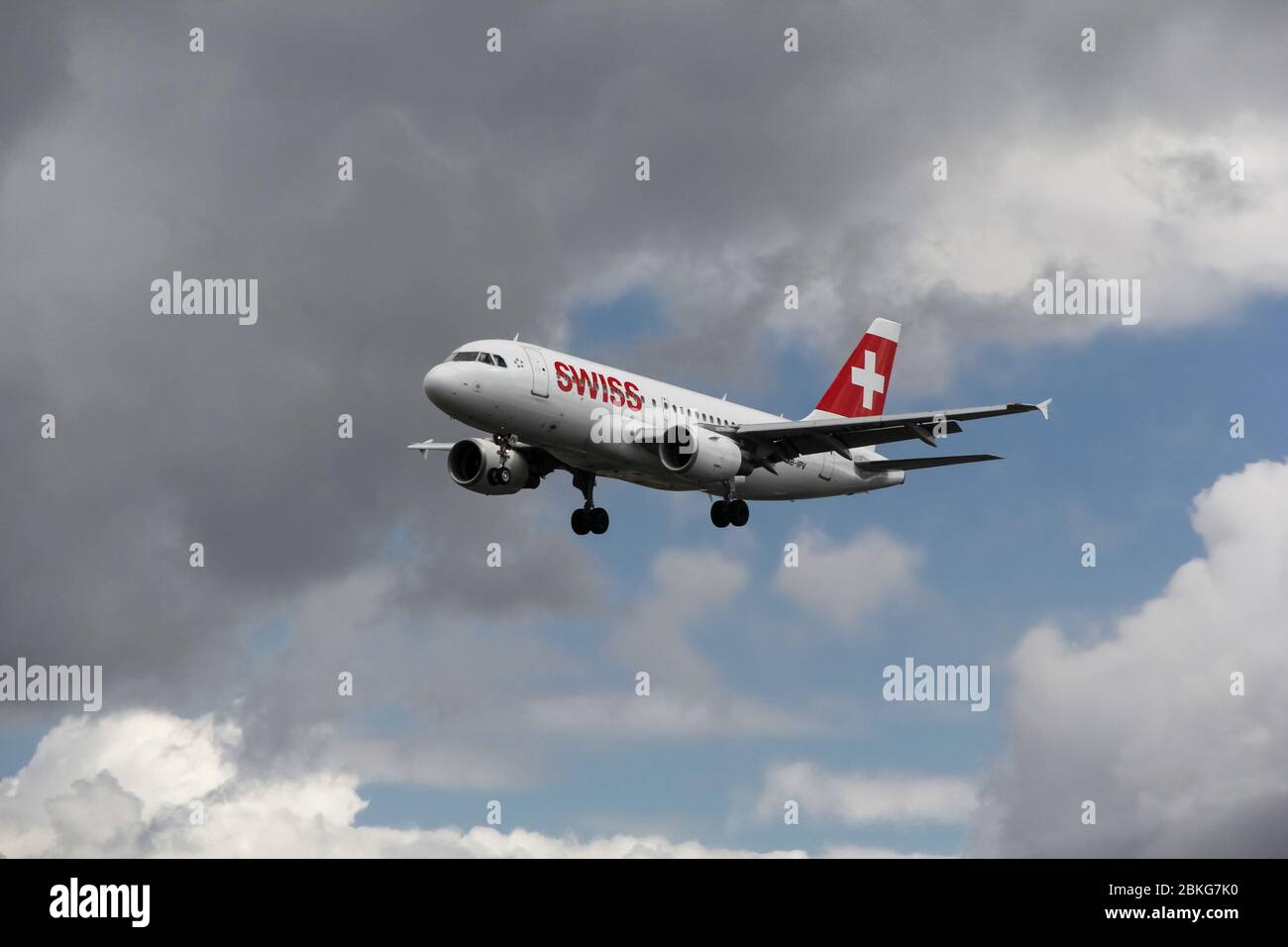 Swiss airlines Banque de photographies et d’images à haute résolution ...