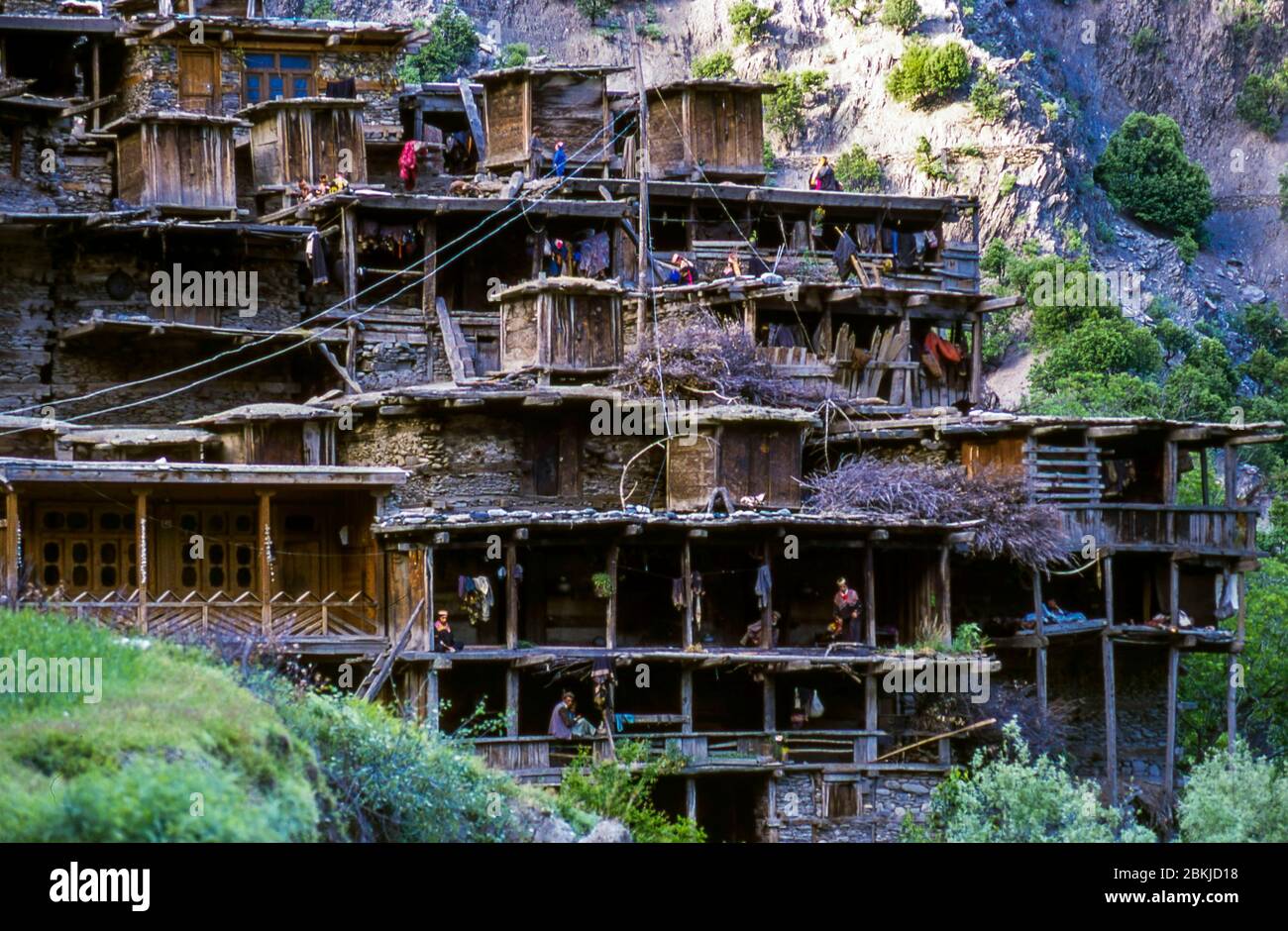 Pakistan, massif hindou Kouch, province de Chitral, frontière avec l'Afghanistan, villages et ...