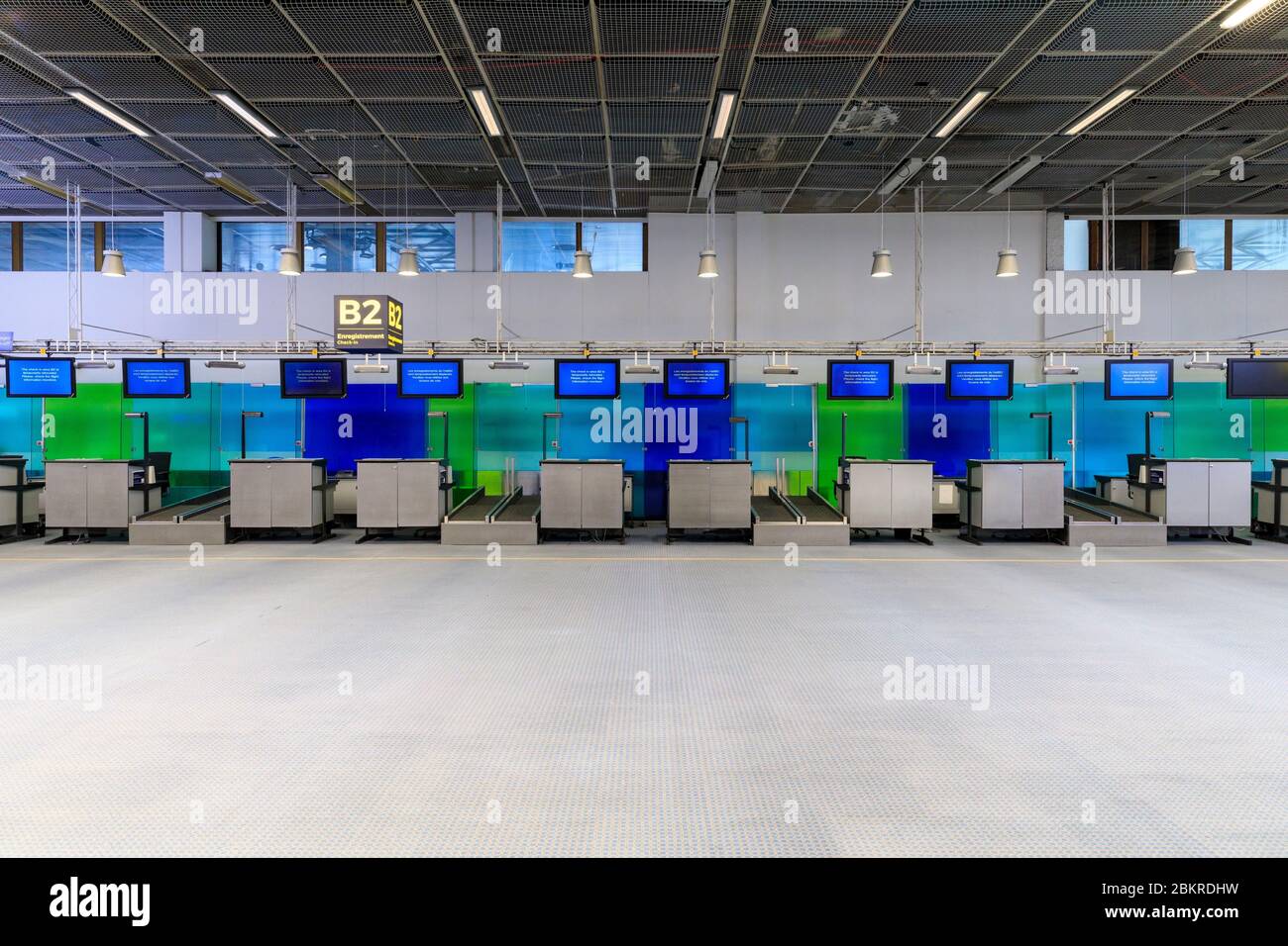 Terminal aéroport de marseille Banque de photographies et d’images à ...