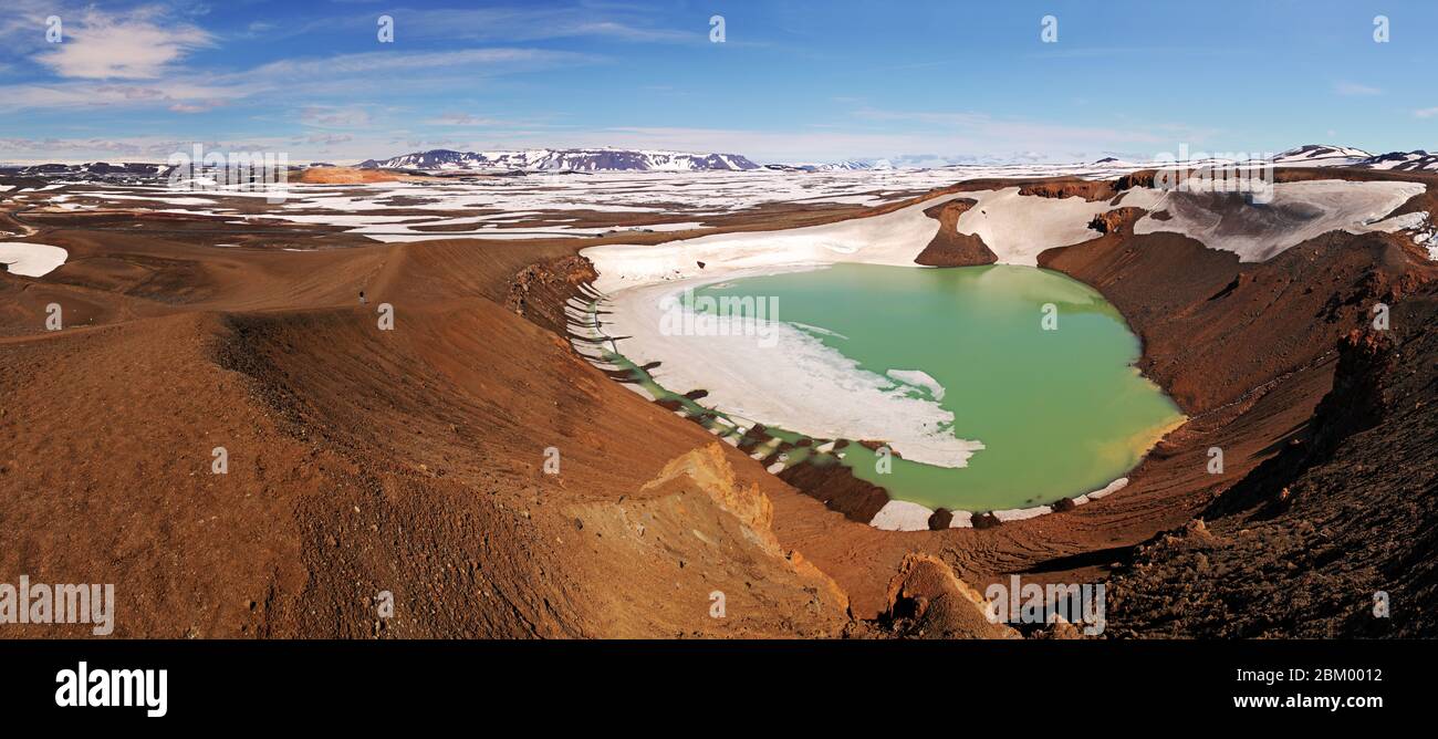 La volcan krafla Banque de photographies et d’images à haute résolution ...