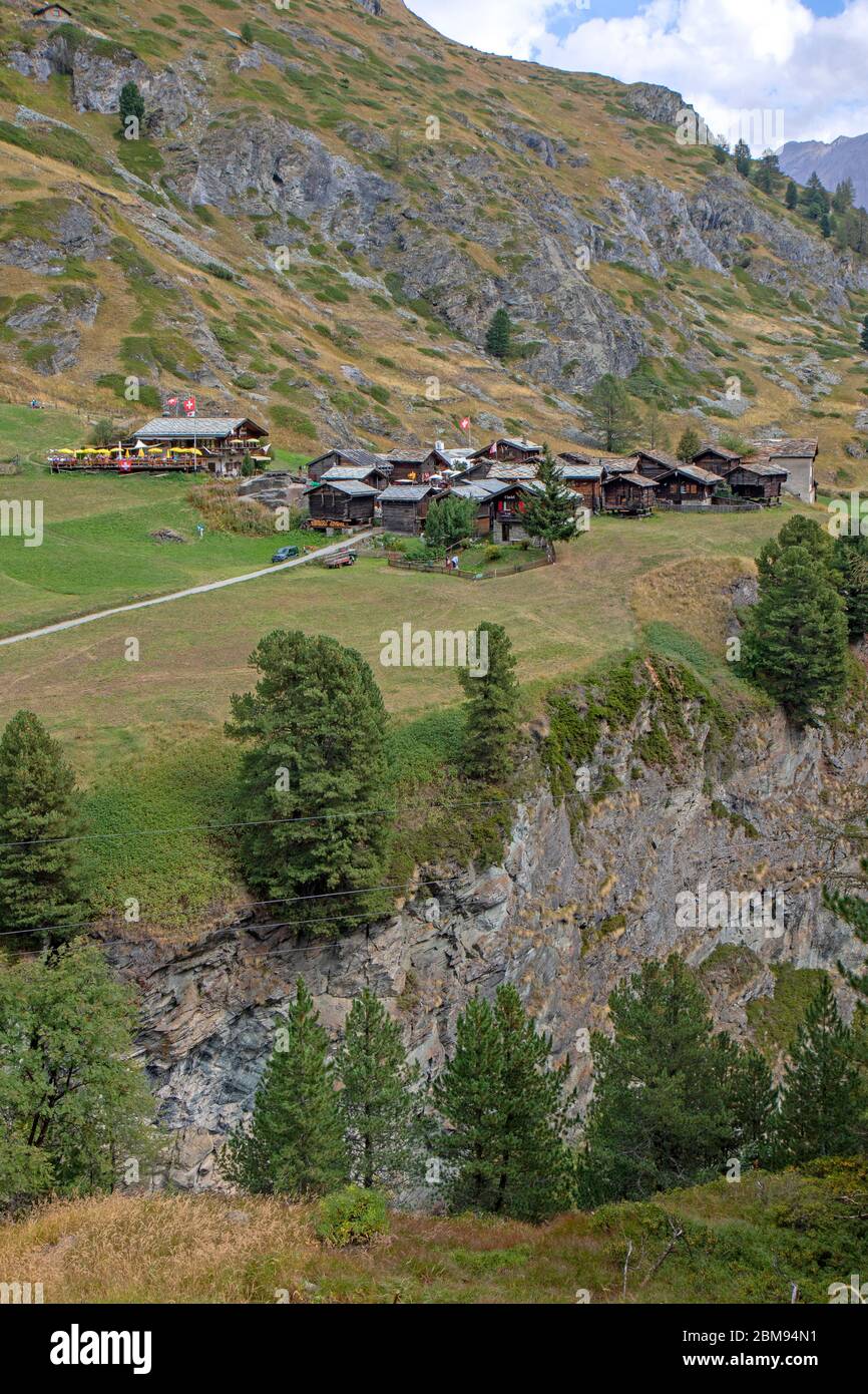 Village de zermatt zmutt Banque de photographies et d’images à haute ...