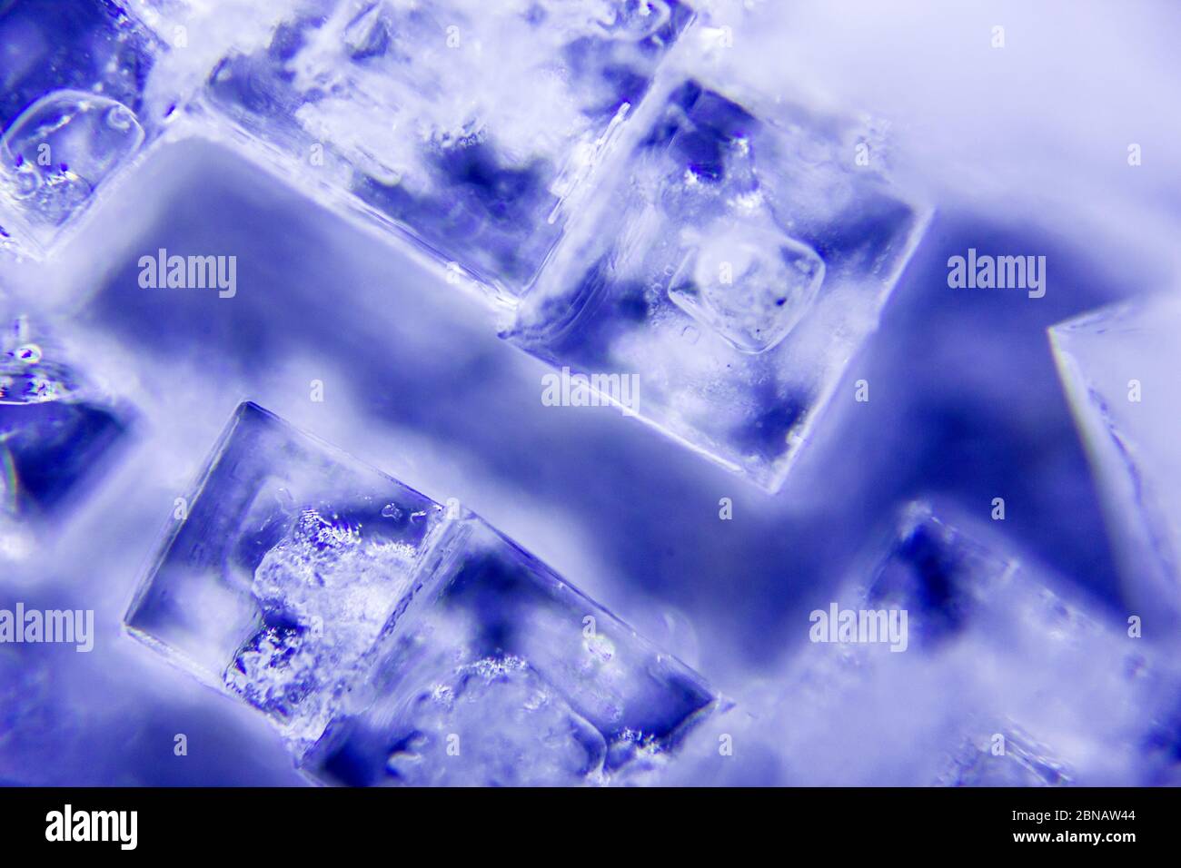 Crystal salt crystals microscope Banque de photographies et d’images à ...