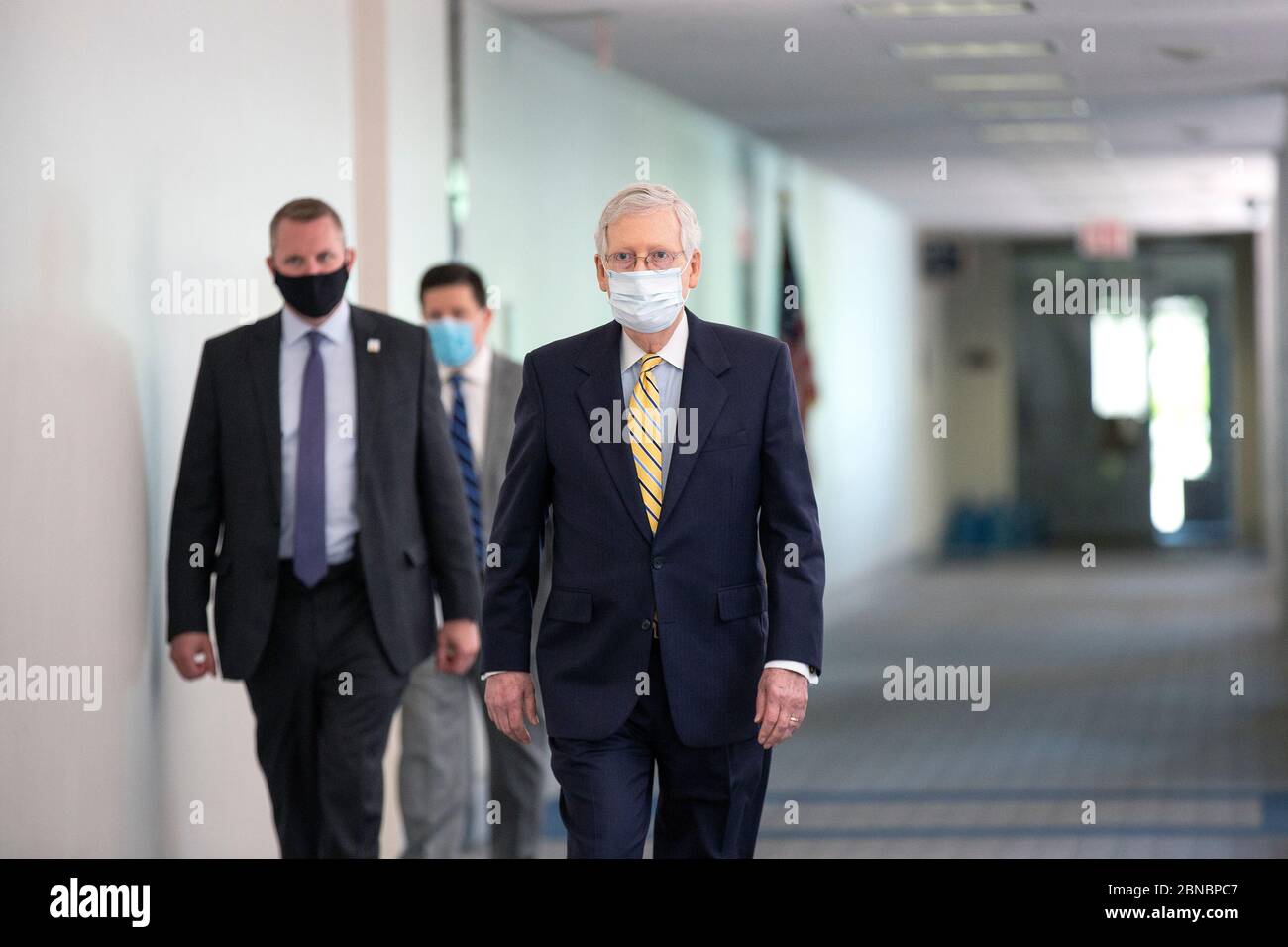 Mitch McConnell, chef de la majorité au Sénat des États-Unis, se rend ...