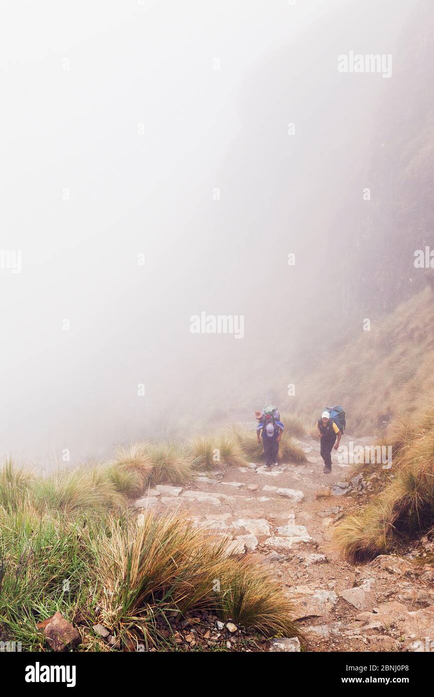 Dead womans pass Banque de photographies et d’images à haute résolution ...