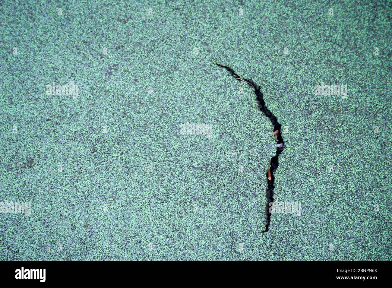 Fissure au sol Banque de photographies et d’images à haute résolution ...