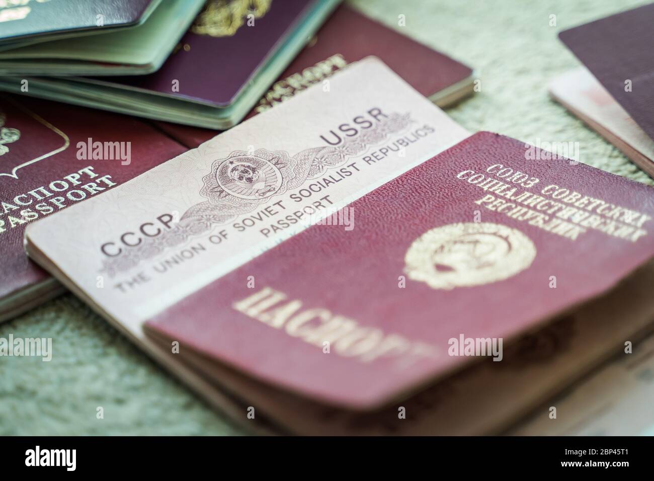 Tampon passeport russie Banque de photographies et d’images à haute ...