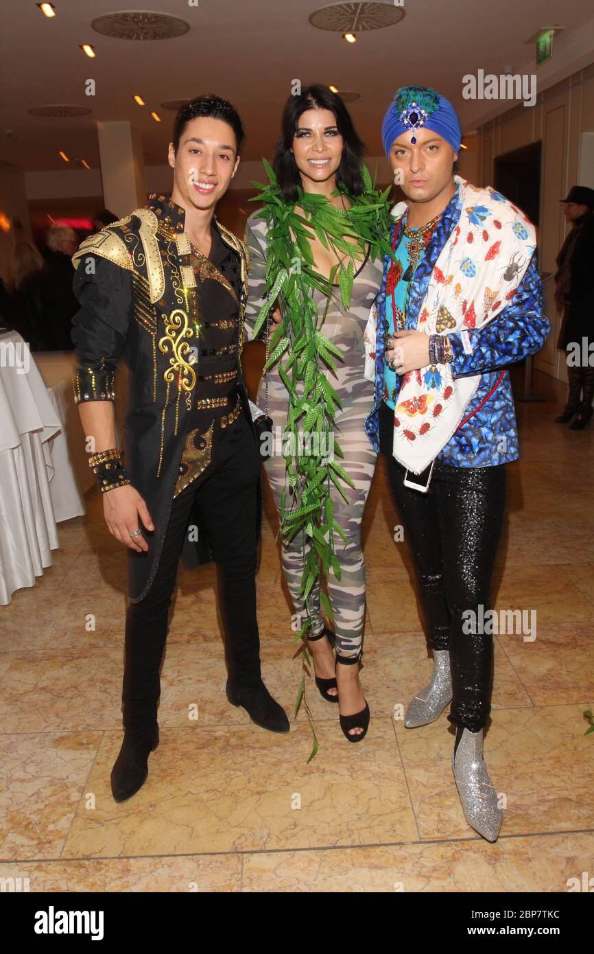 Micaela Schaefer Jungle Camp