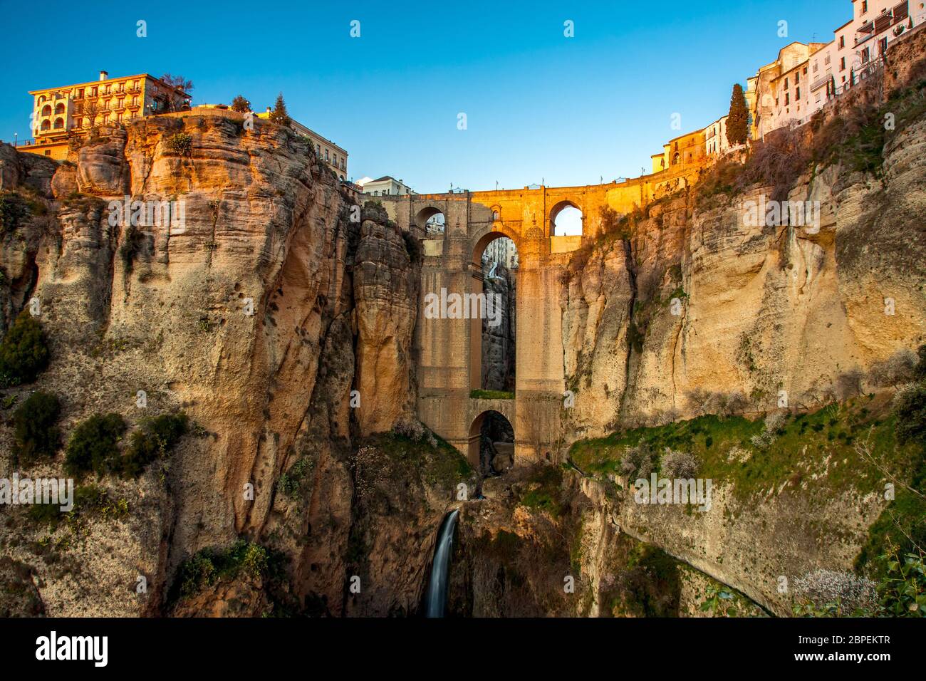Le village de Ronda en Andalousie, espagne. Cette photo faite par HDR ...