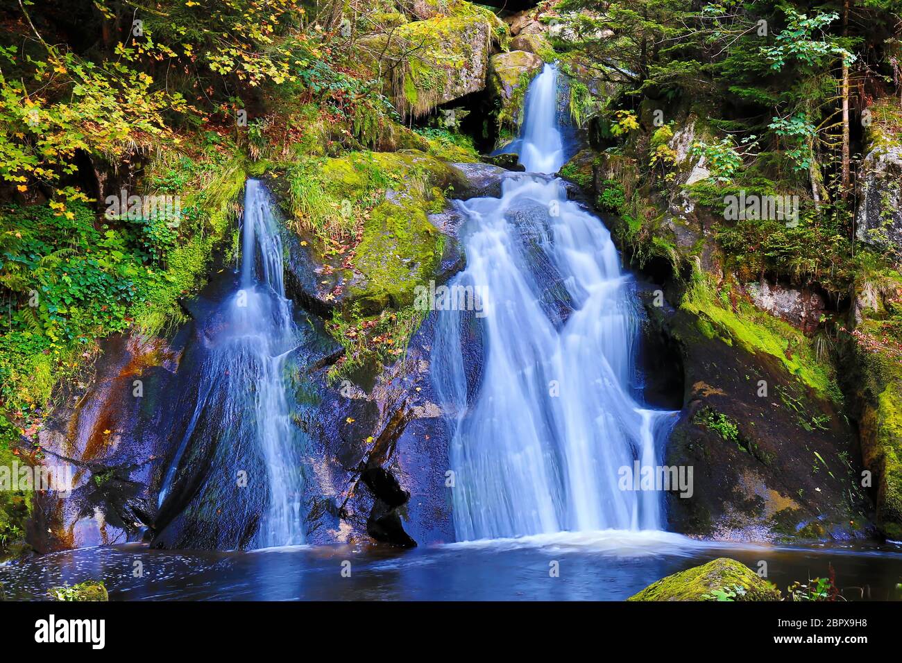 Les cascades de Triberg sont les plus hautes chutes d'eau en Allemagne ...