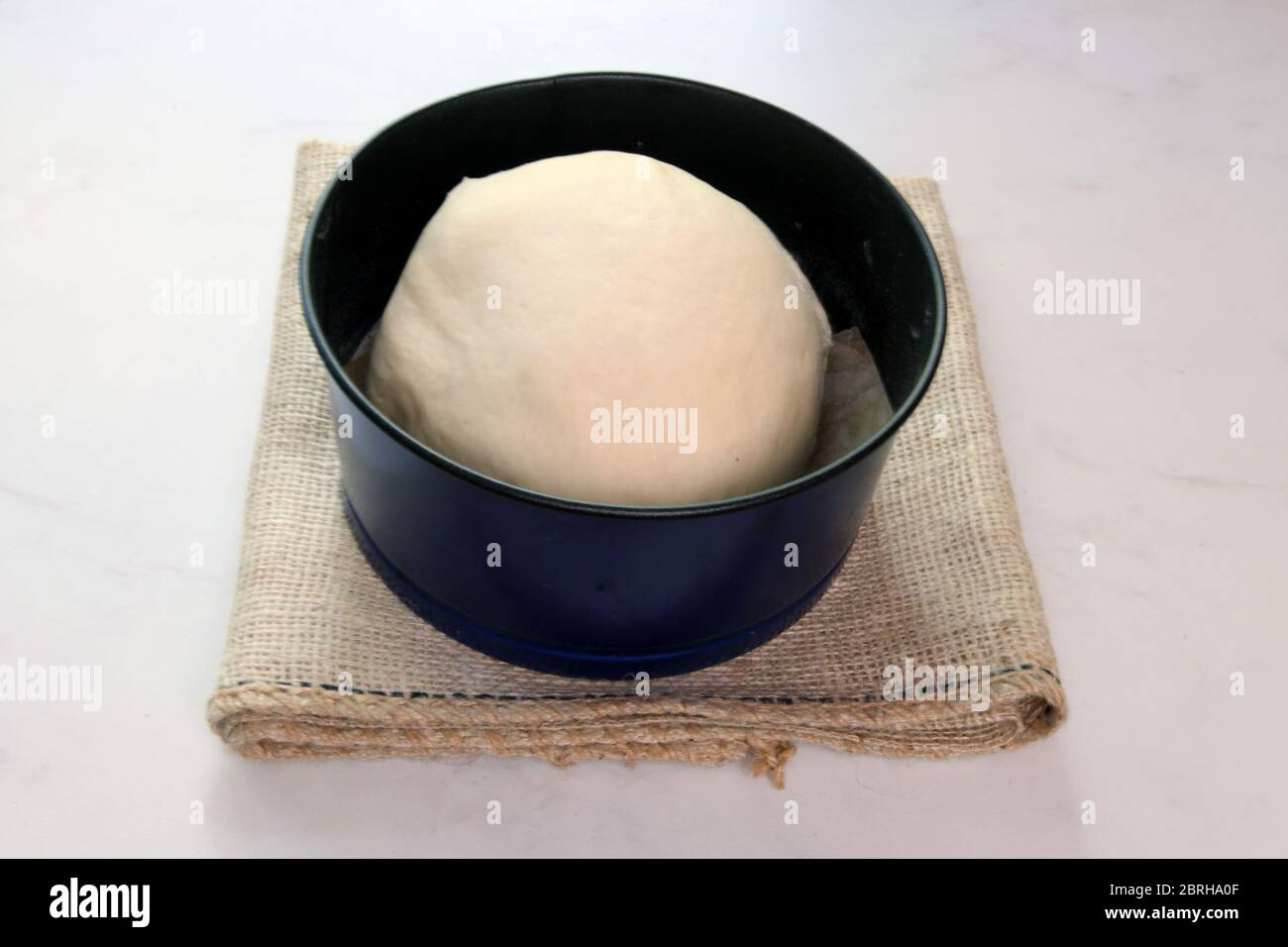 Pain sally lunn Banque de photographies et d’images à haute résolution ...