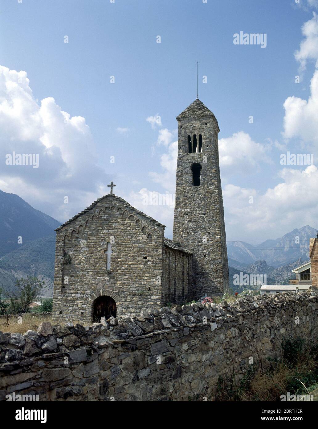 Romanico lombardo Banque de photographies et d’images à haute ...