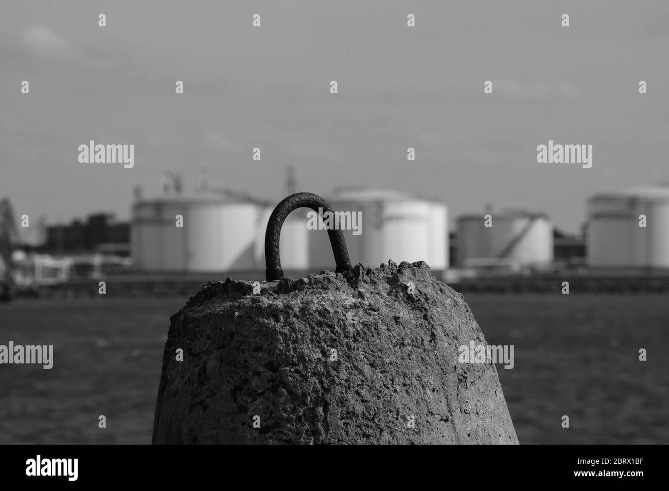 Terminal de pétrole brut. Le terminal pétrolier est une installation ...